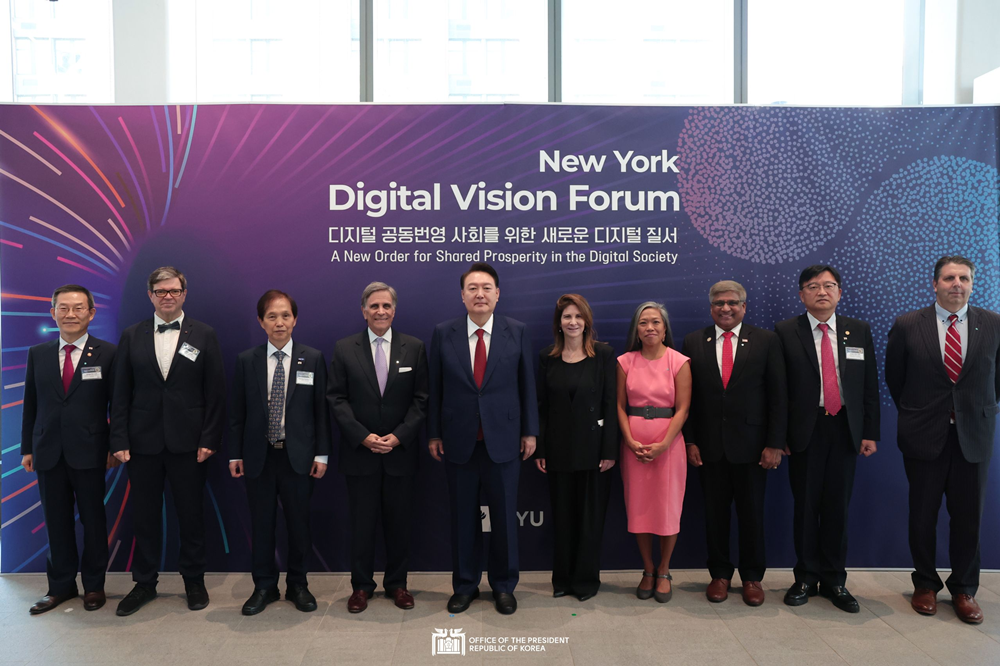 Keynote address by President Yoon Suk Yeol at the New York Digital ...
